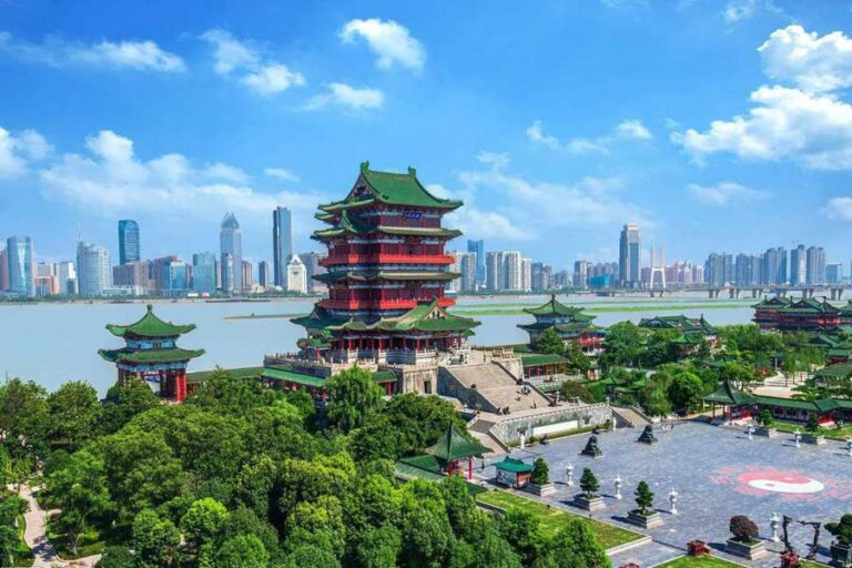 The Four Great Towers in Ancient China - Pepchina