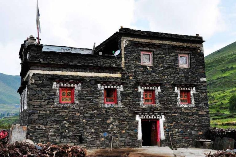 Traditional Chinese House: Elements, Types, and Difference - Pepchina